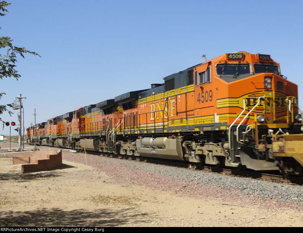 BNSF 4509
